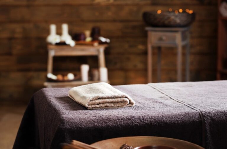 Deep Tissue Massage for Faster and Complete Recovery from Injuries
